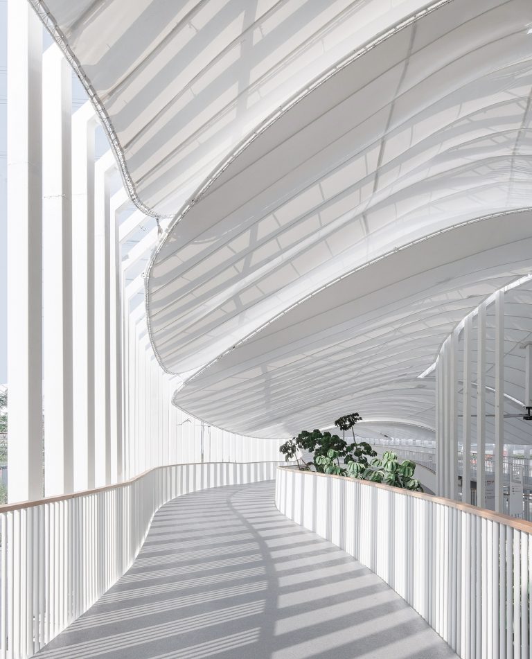 Creating Community & Public Space in a Shopping Mall – architectkidd co ...